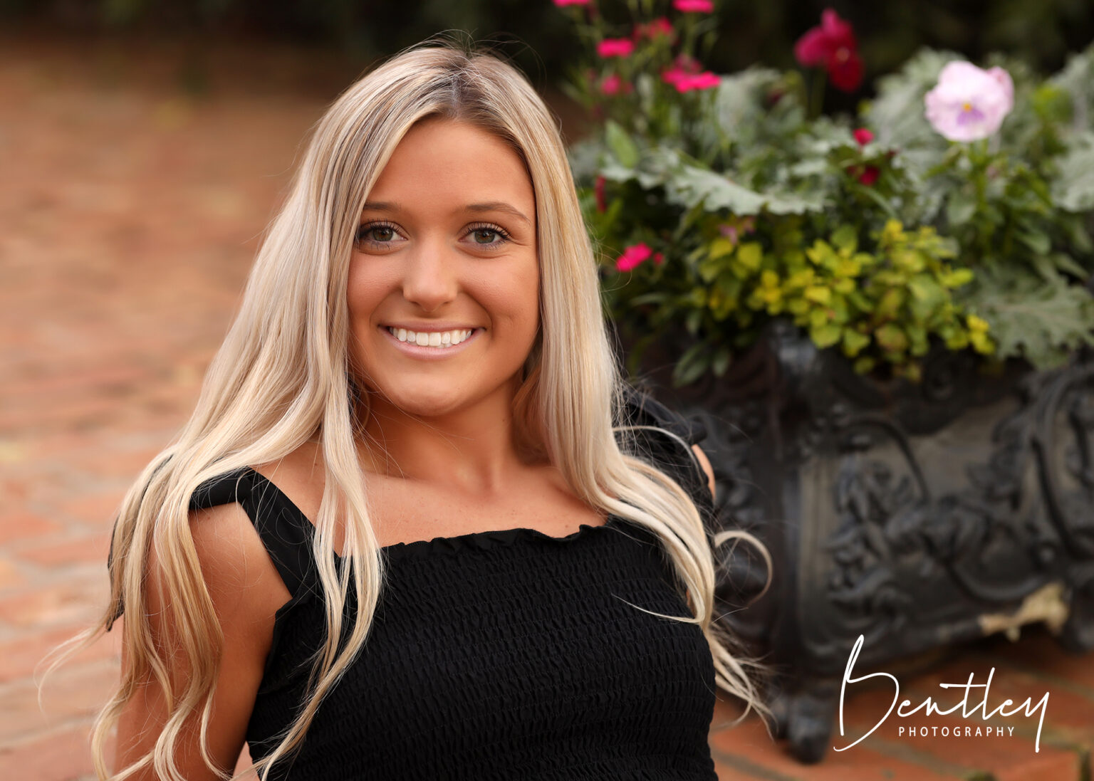 Senior Portraits On The Farm | Senior Portrait Photography